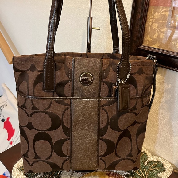Coach | Bags | Coach Brown Signature Large C Tote With Dark Brown ...